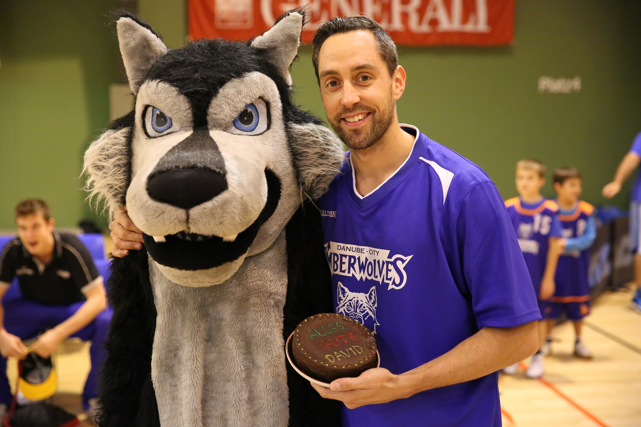 Thriller im WOLVES DOME - Wolves gewinnen Wiener Derby - Donaustadt