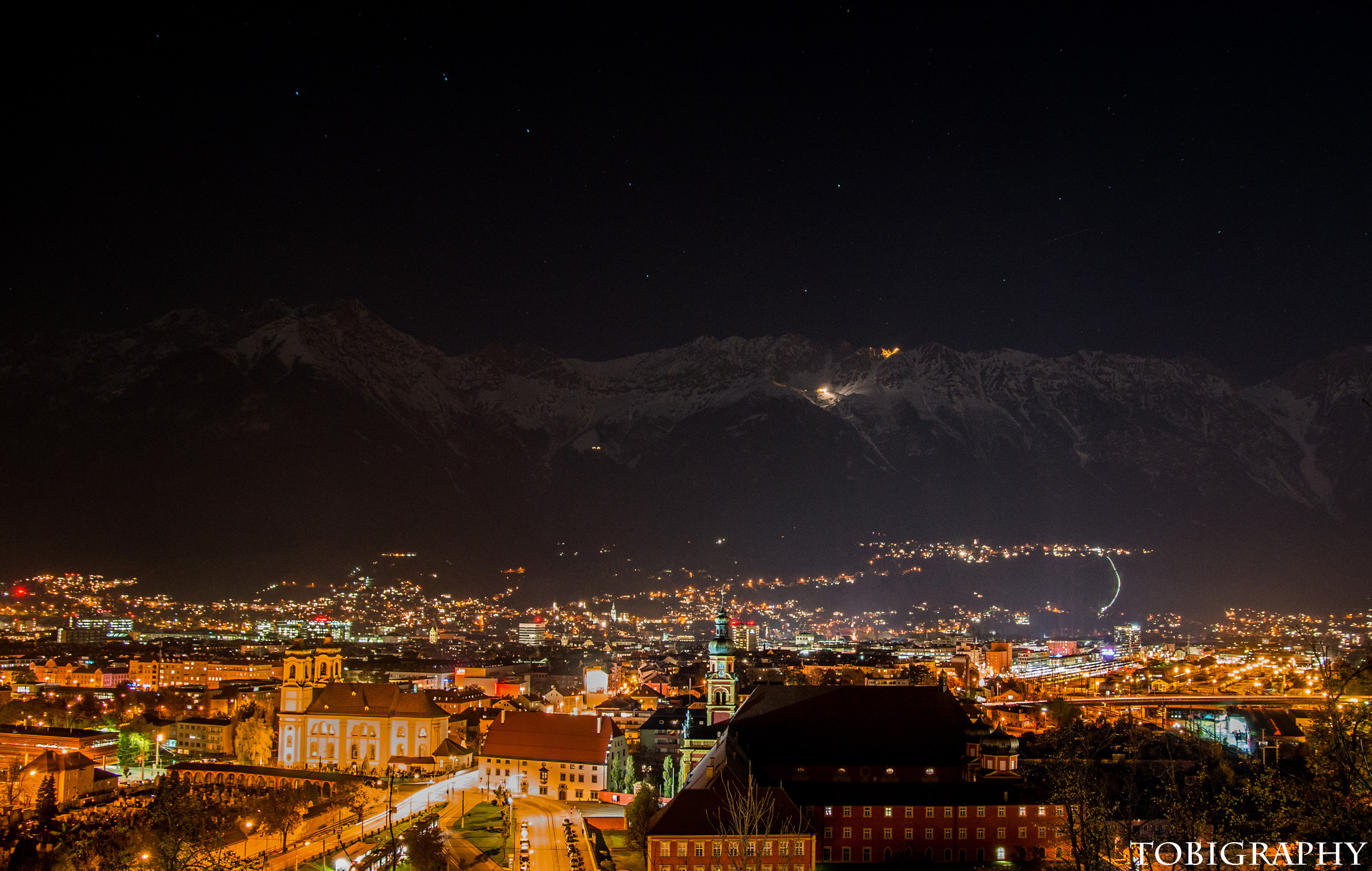Innsbruck by night - Innsbruck