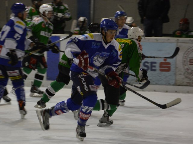 Eishockey: VST Adler Völkermarkt - ESC Steindorf 0:8 (0:2 0:4 0:2 ...