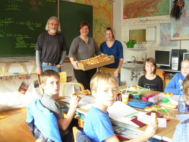 Himmelsleiter versus Halloween - Kirchdorf