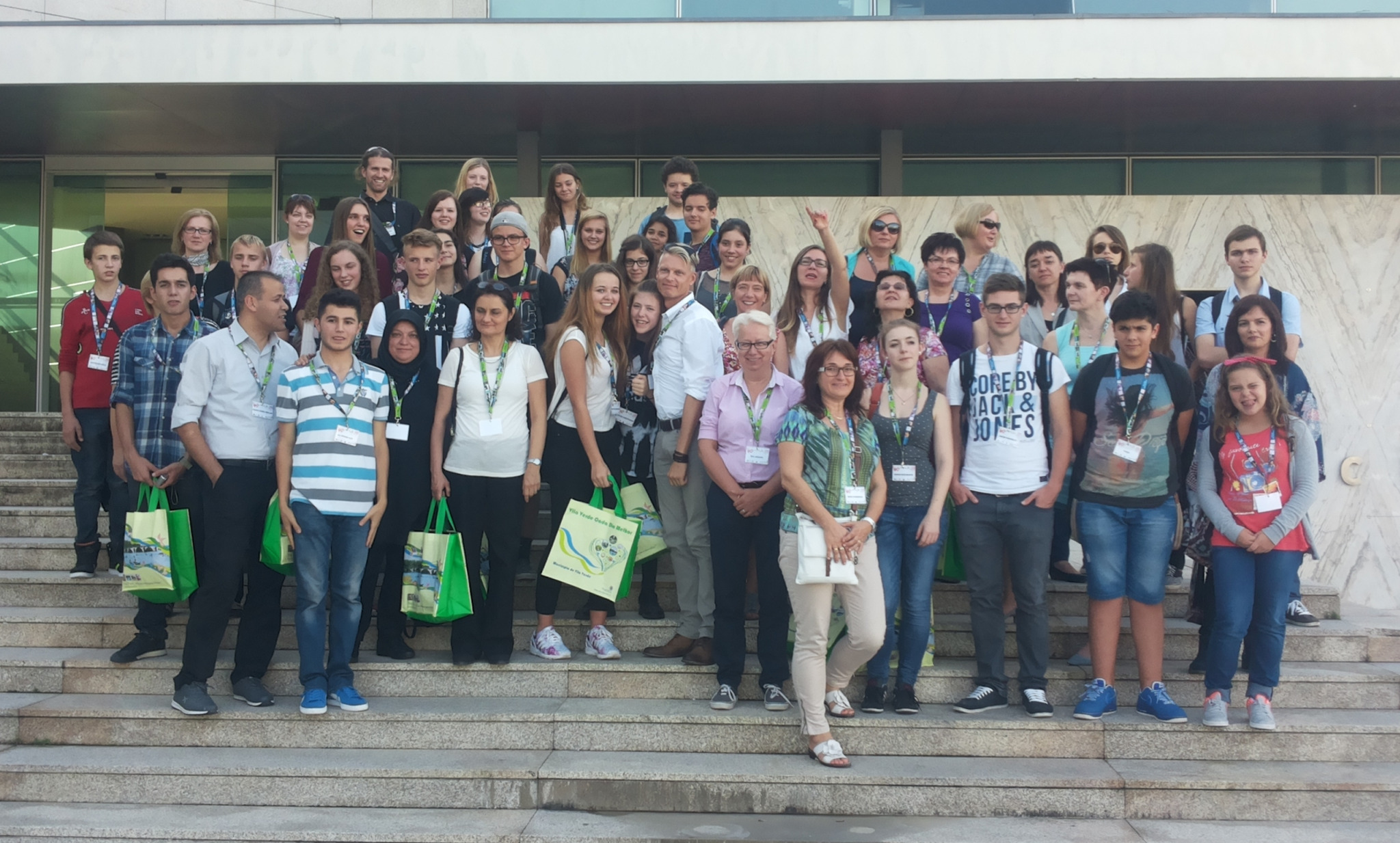 Schüler und Lehrer des RG Lambach in Portugal - Wels & Wels Land