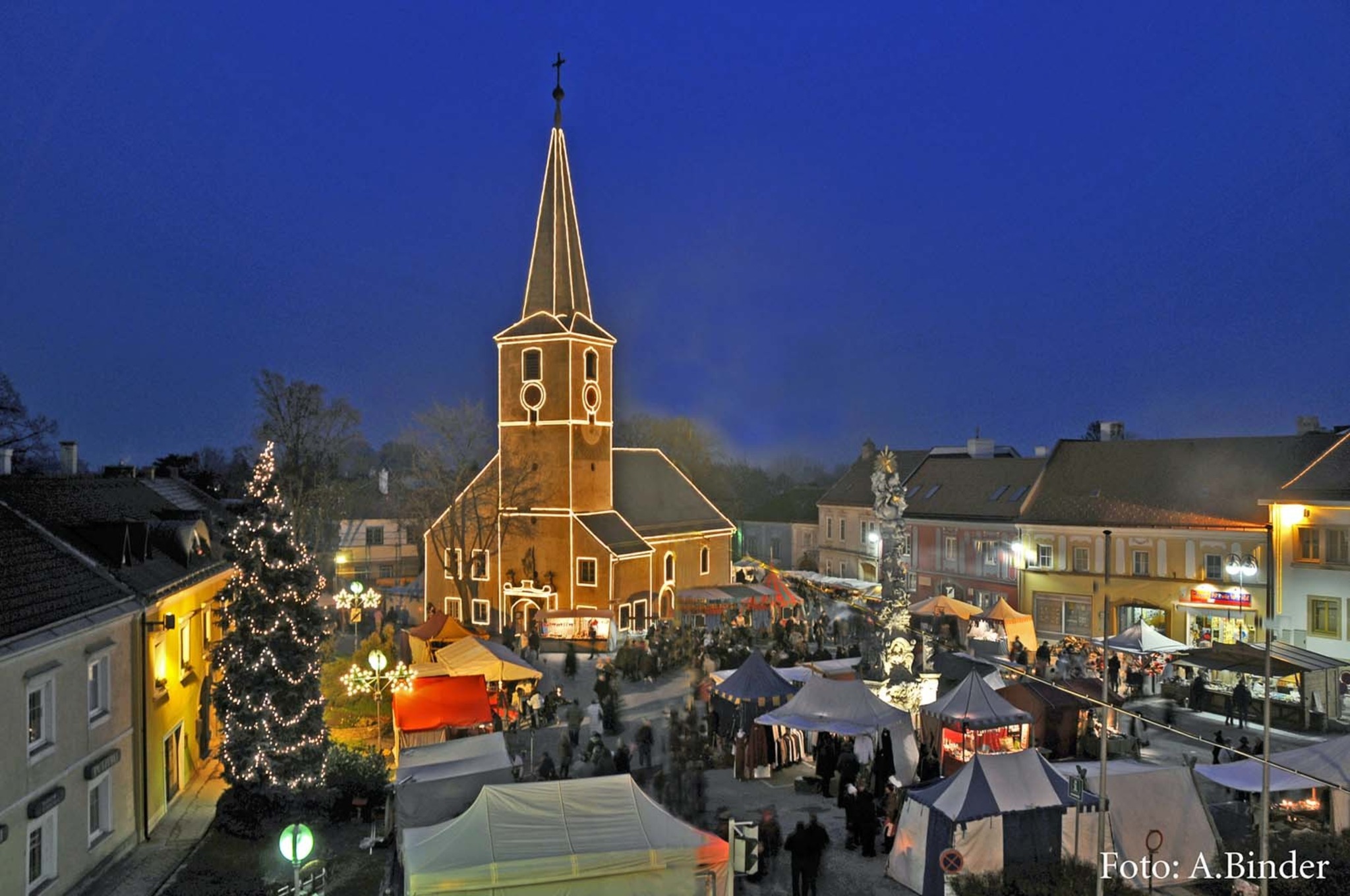 Mittelalterlicher Adventmarkt in Traiskirchen - Baden