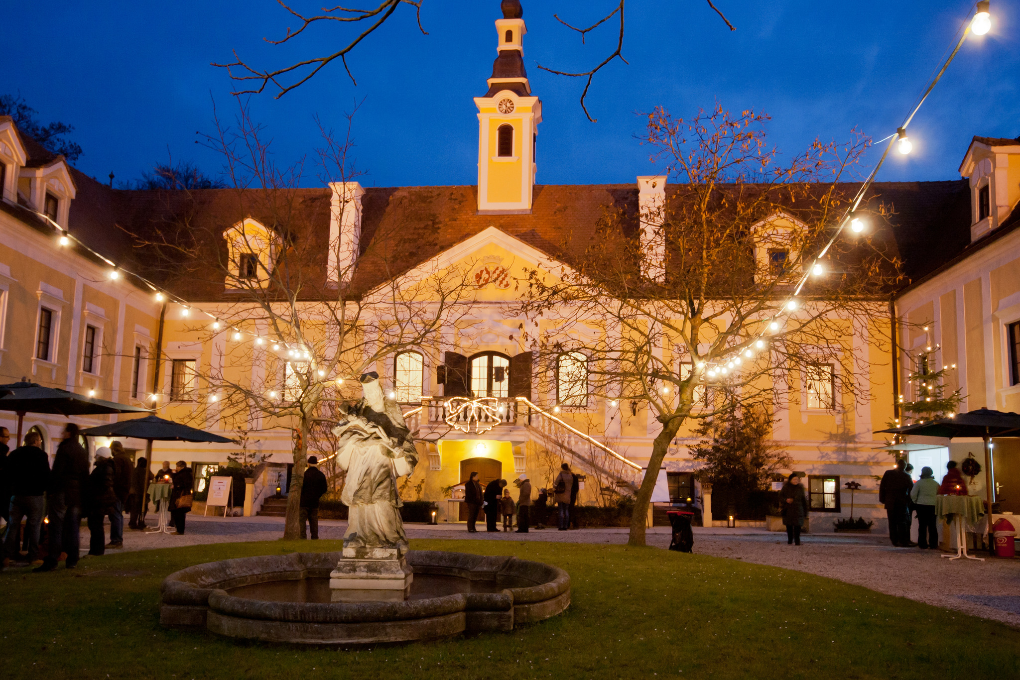 Adventzauber auf Schloss Haindorf - Krems