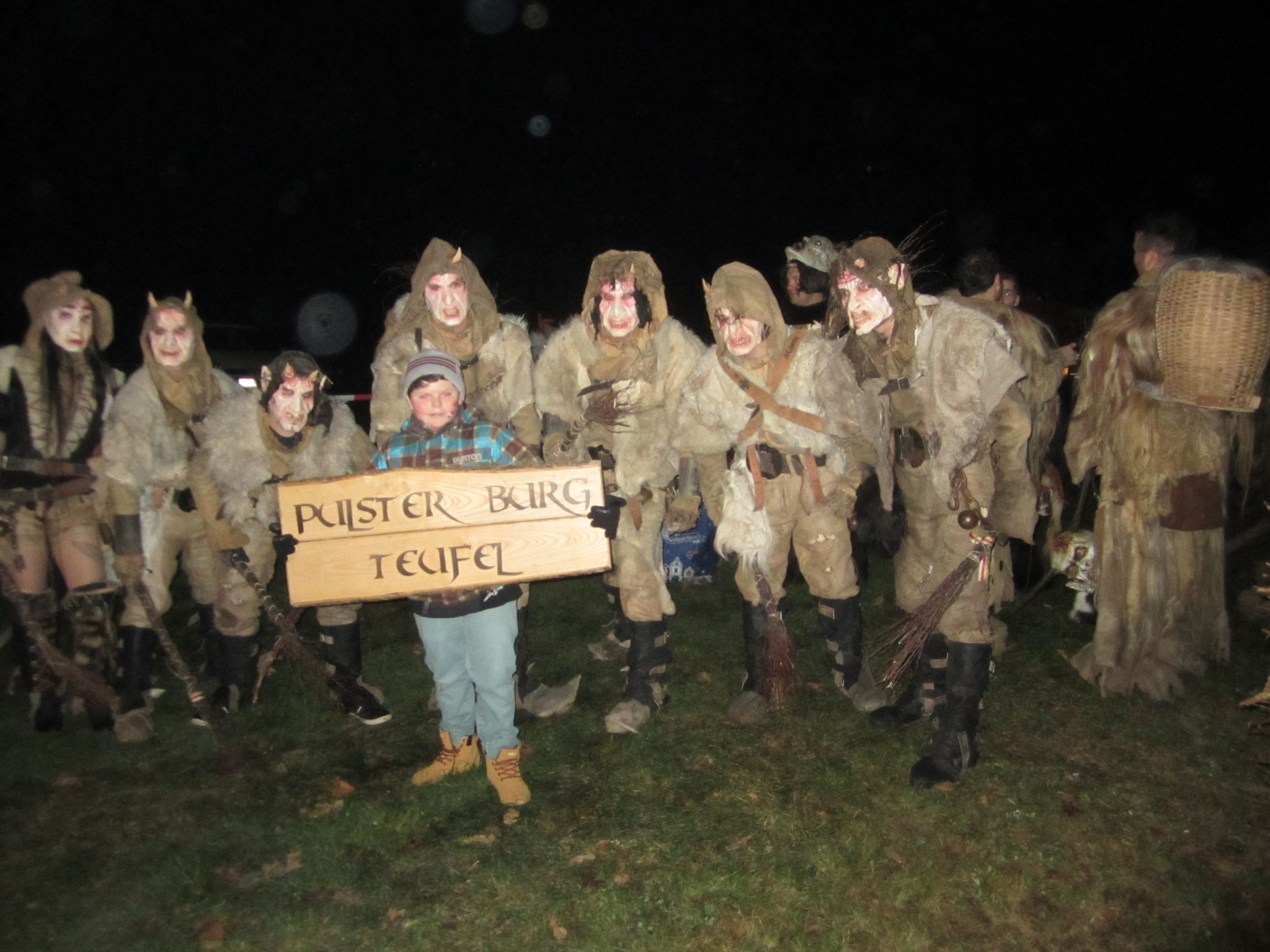 Wildes Treiben der Pulster Burgteufel - Feldkirchen