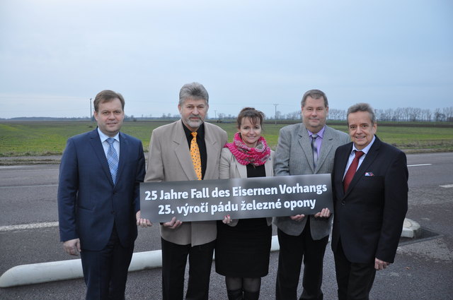 Treffen anlässlich 25 Jahre Fall des Eisernen Vorhangs - Mistelbach