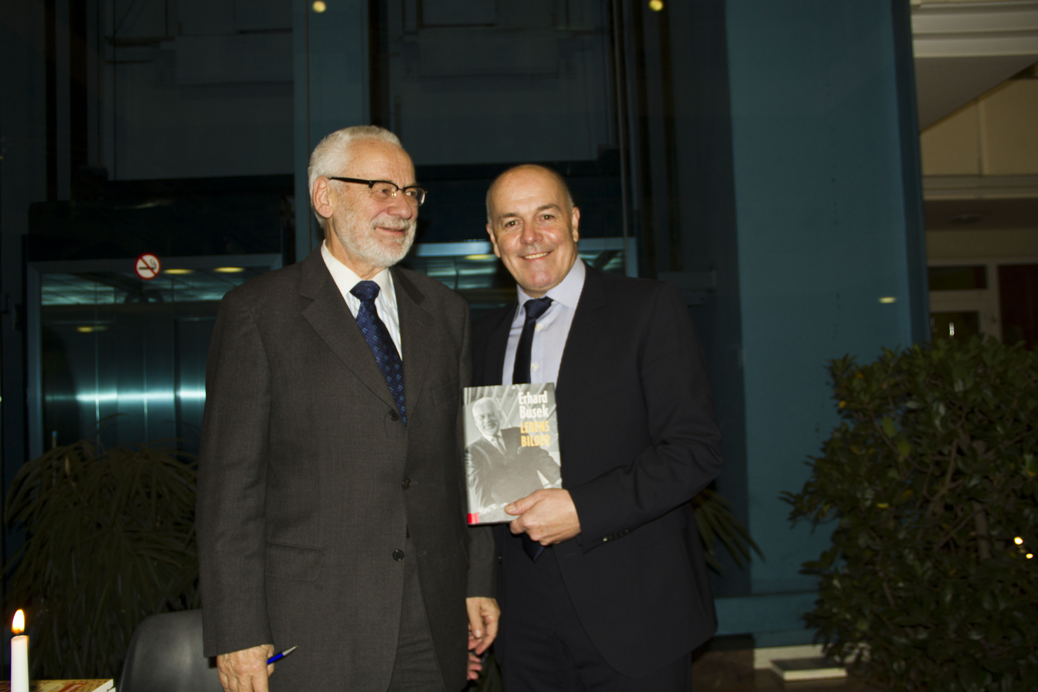 "Lebensbilder" Erhard Busek präsentierte sein Buch in Oberwart - Oberwart