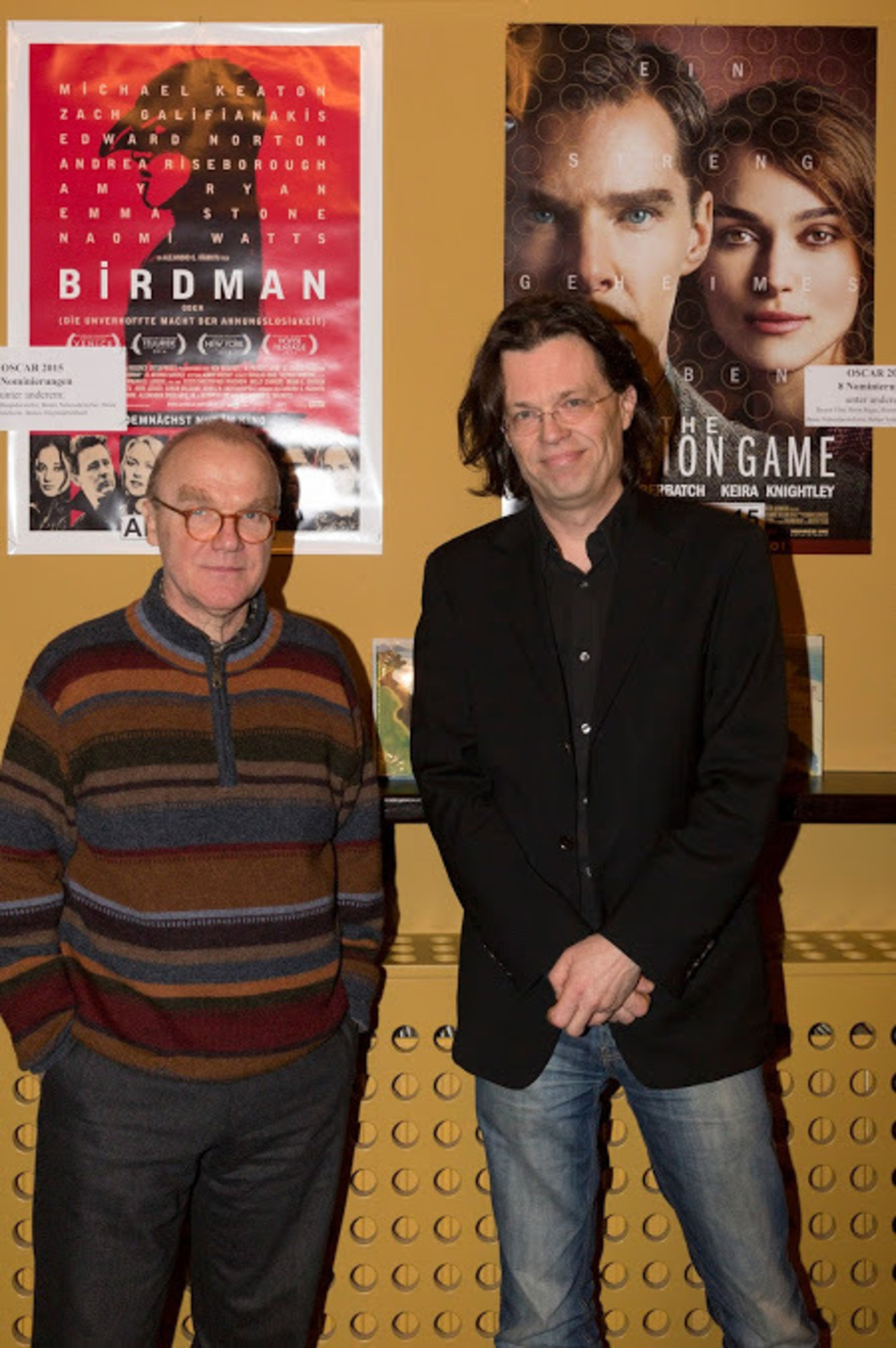 Zwei Herren im Kino - Baden