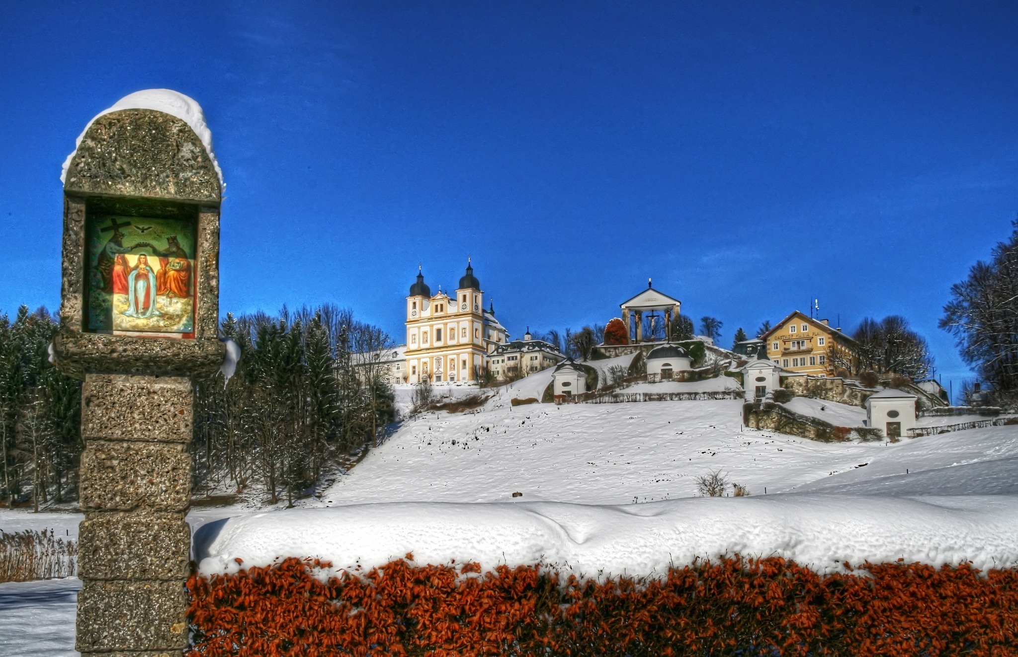 Blick auf die herrliche Wallfahrtskirche "Maria Plain" - Flachgau