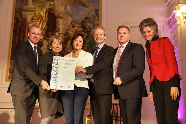 Sparkasse Baden mit „MAECENAS Niederösterreich 2014“ ausgezeichnet - Baden