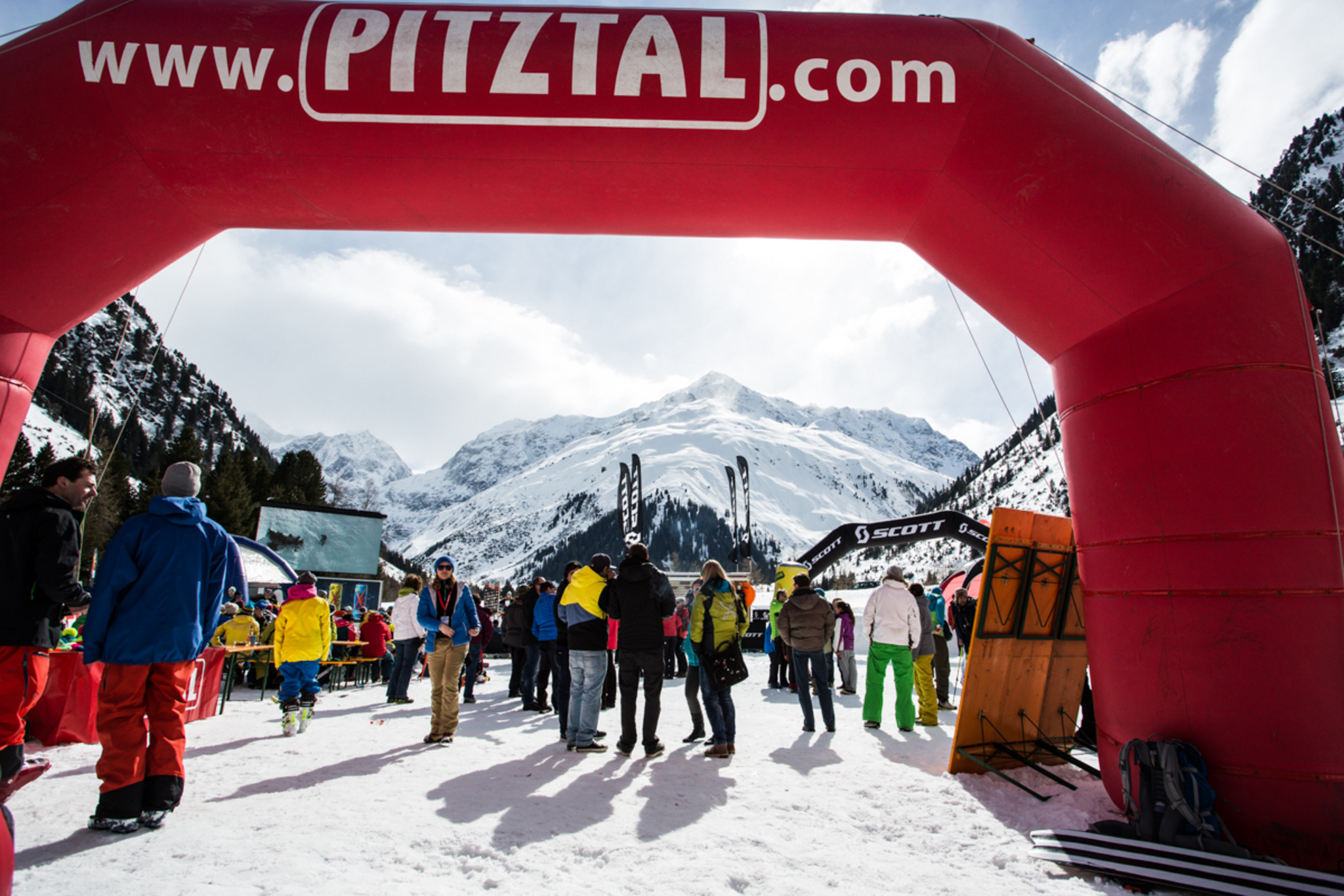 Wilde Freeride-Show im Pitztal - Imst