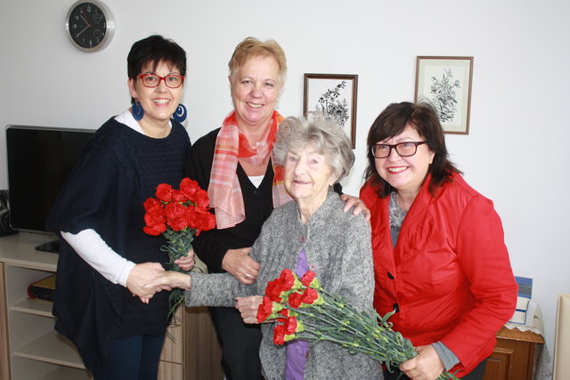 SPÖ-Aktion zum Int. Frauentag in Traun fand großen Anklang - Linz-Land