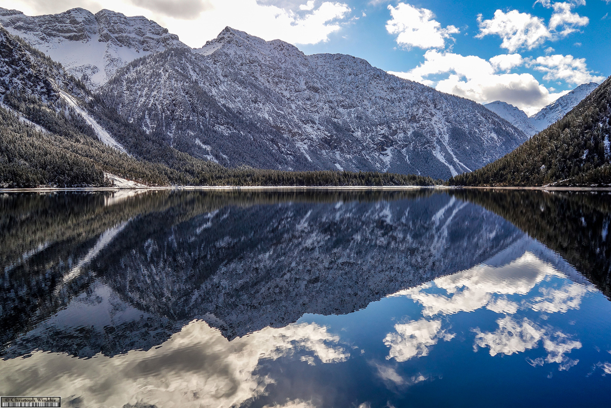 Spiegelung am Plansee - Reutte