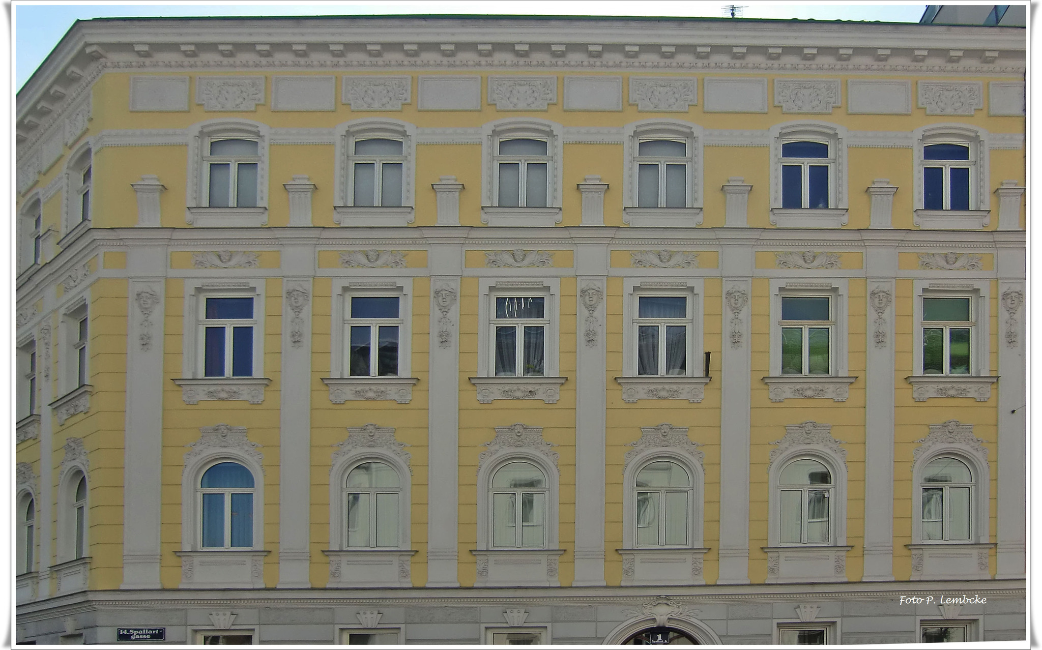 Ein Genuss für's Auge ist dieses wunderschön renovierte Haus in Penzing ...
