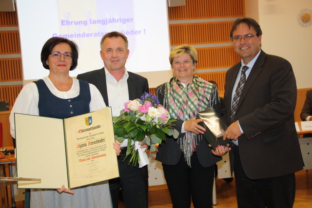 Kalsdorf: Ursula Rauch als Bürgermeisterin bestätigt - Graz-Umgebung