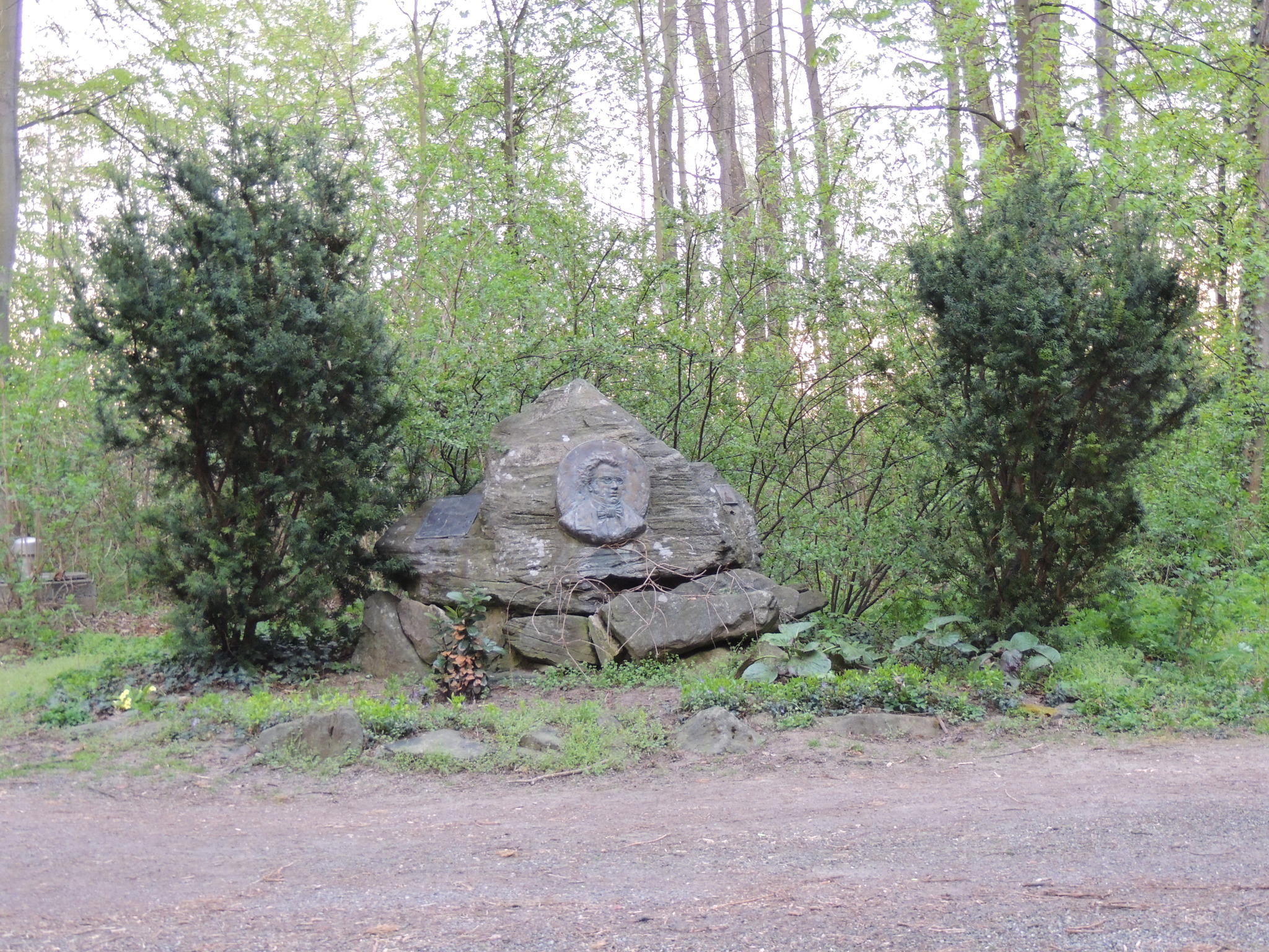 Schubertpark in Gars am Morgen - Horn