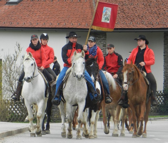 Anja Binder besticht mit großem Geschick - Perg