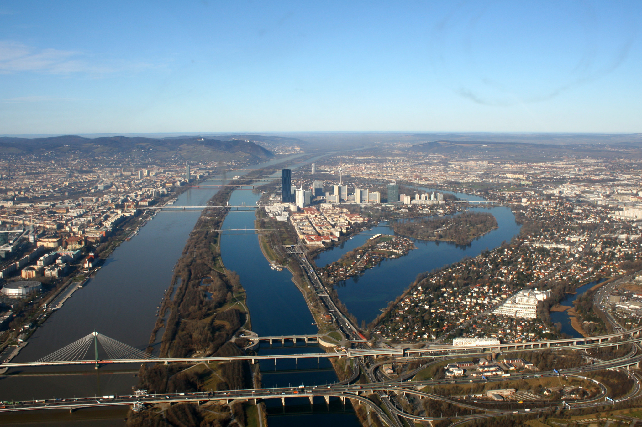 Rundflug über Wien - Fotos als Web-Diashow - Brigittenau