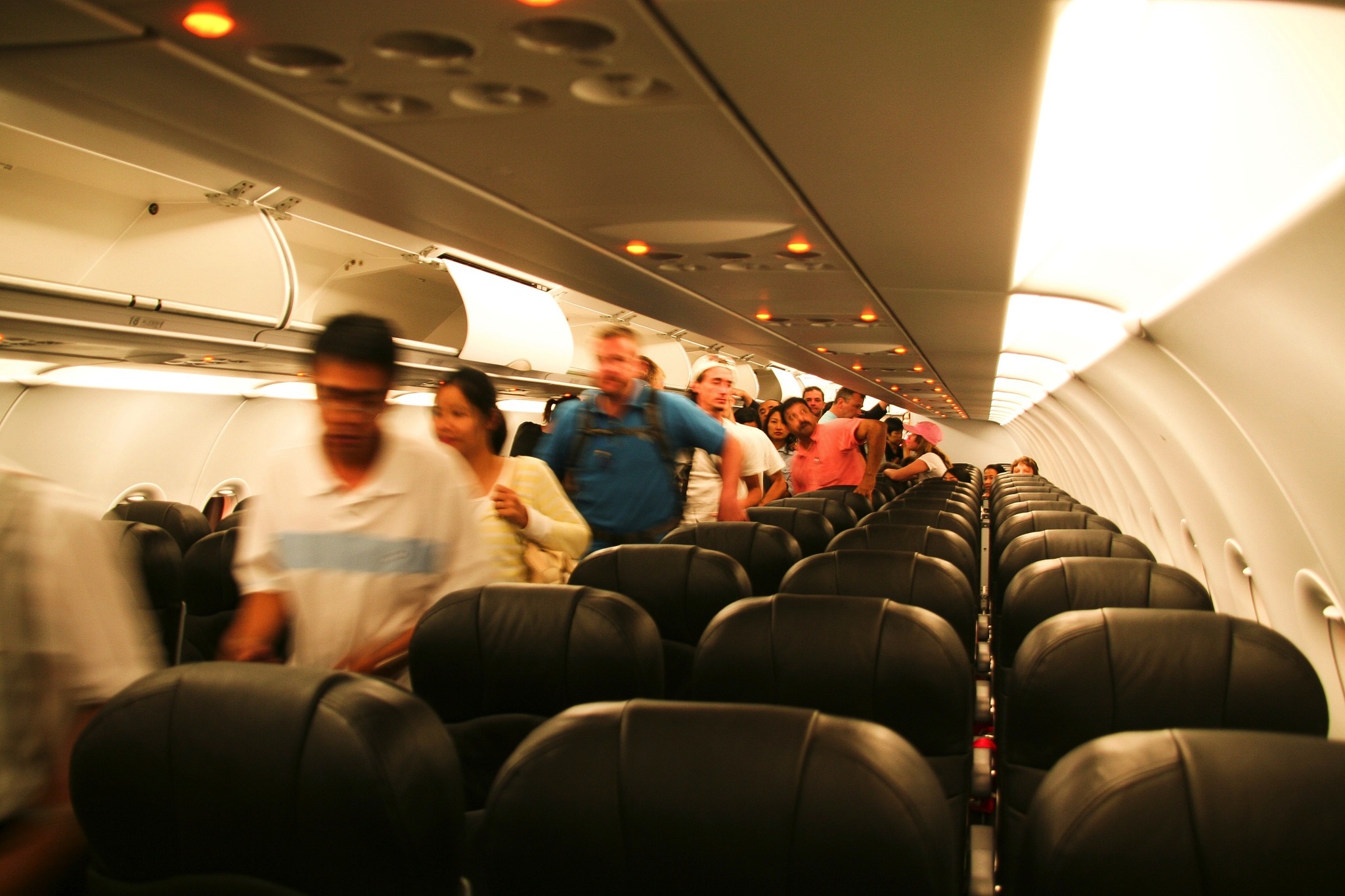 Ro-Ra Aviation Systems sorgt für einen guten Flug - Vöcklabruck