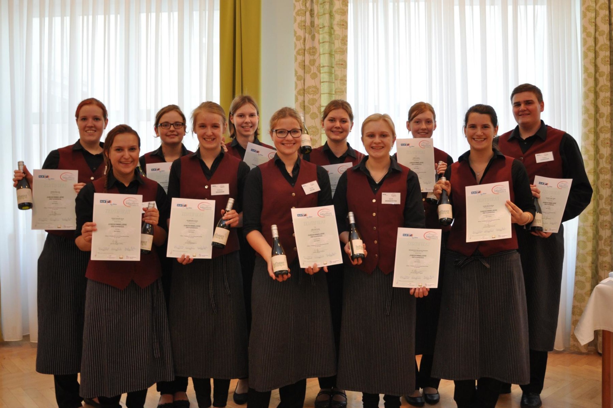 Erfolgreiche Jungsommeliers an der HLW Haag - Amstetten