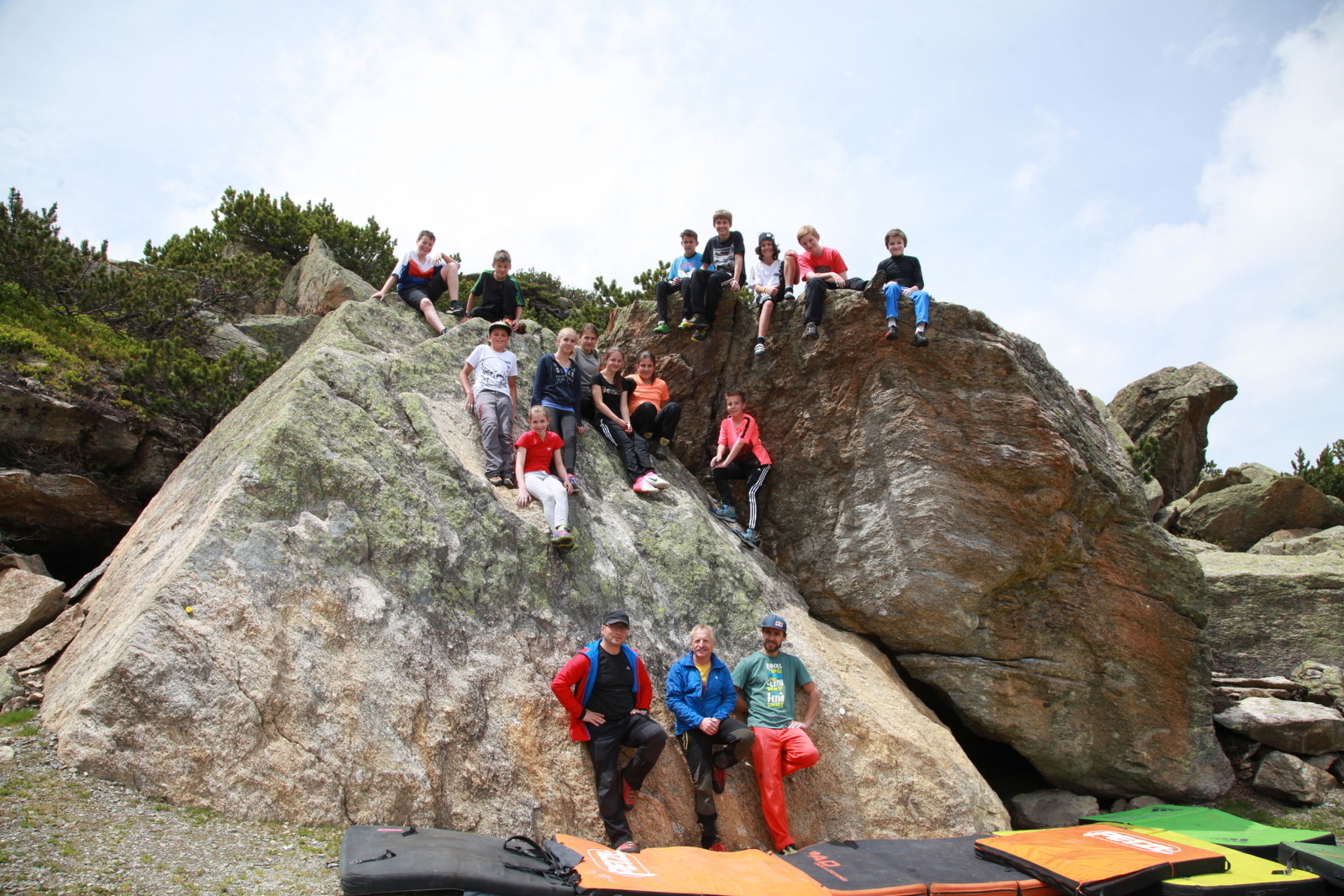 Bouldern mit der Legende: Bernd Zangerl lud zum Workshop in den ...