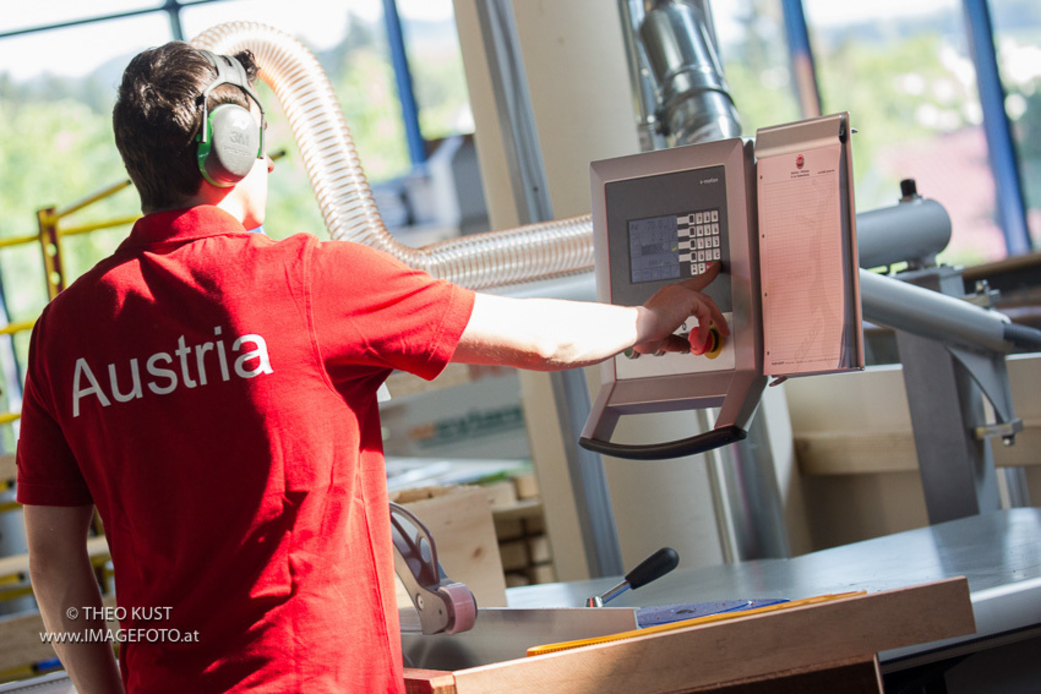 WorldSkills 2015: Die Tischler Manfred Zink und Michael Prader ...