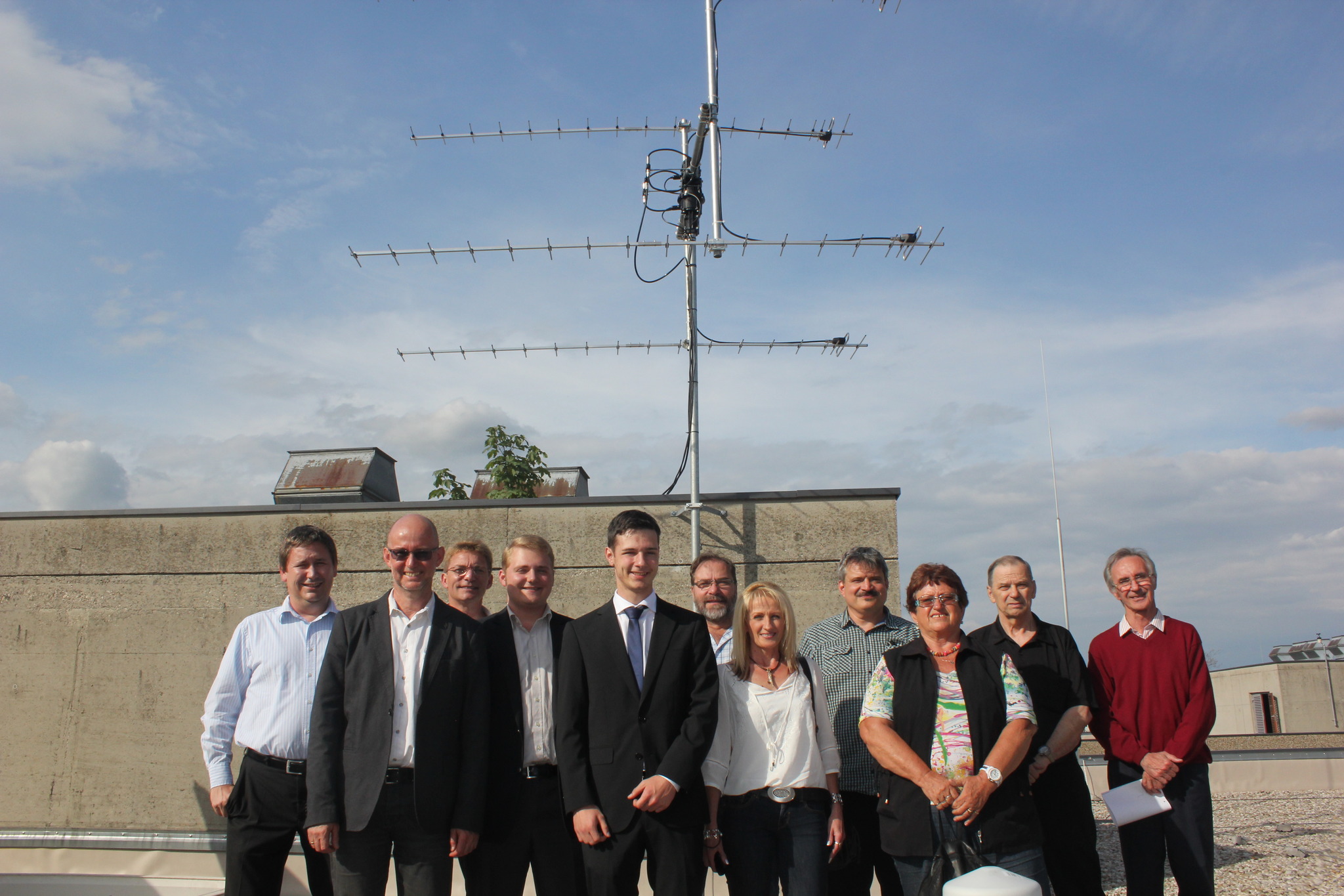 HTL Wels funkt mit der großen weiten Welt – und darüber hinaus - Wels ...