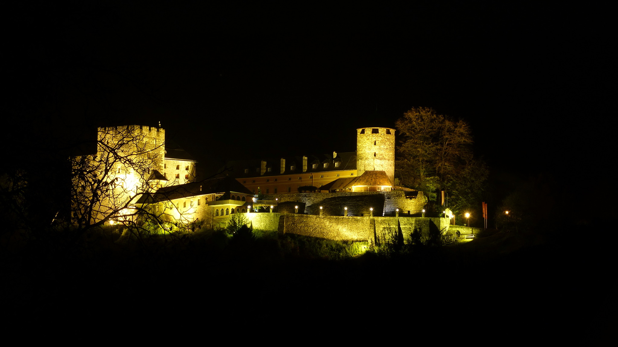 Burg Deutschlandsberg bei Nacht - Deutschlandsberg