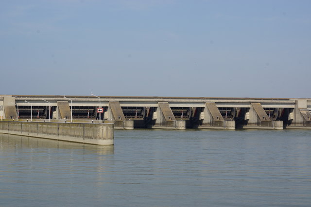 Schleuse Greifenstein - Liesing