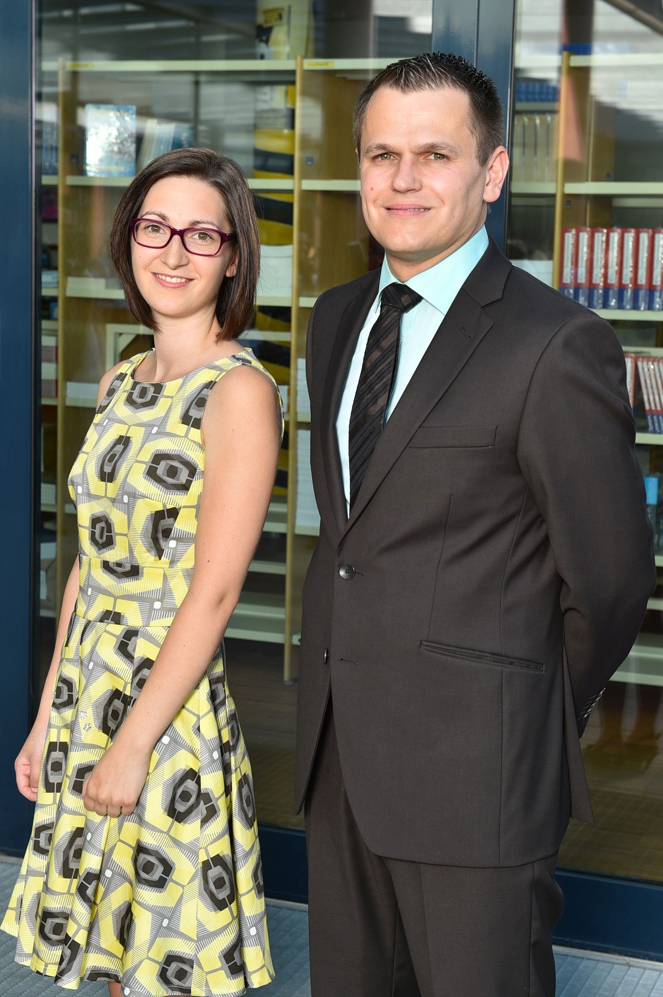 FH-Absolventen-Duo aus dem Bezirk - Neunkirchen