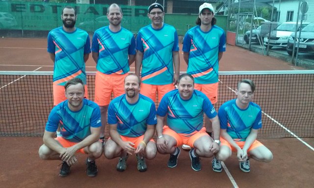 Tennisverein Perg - Herren 35 Jungsenioren holen auf Anhieb ...