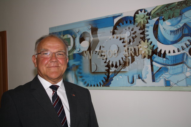 Kalsdorf: Roto Frank baut aus - Graz-Umgebung