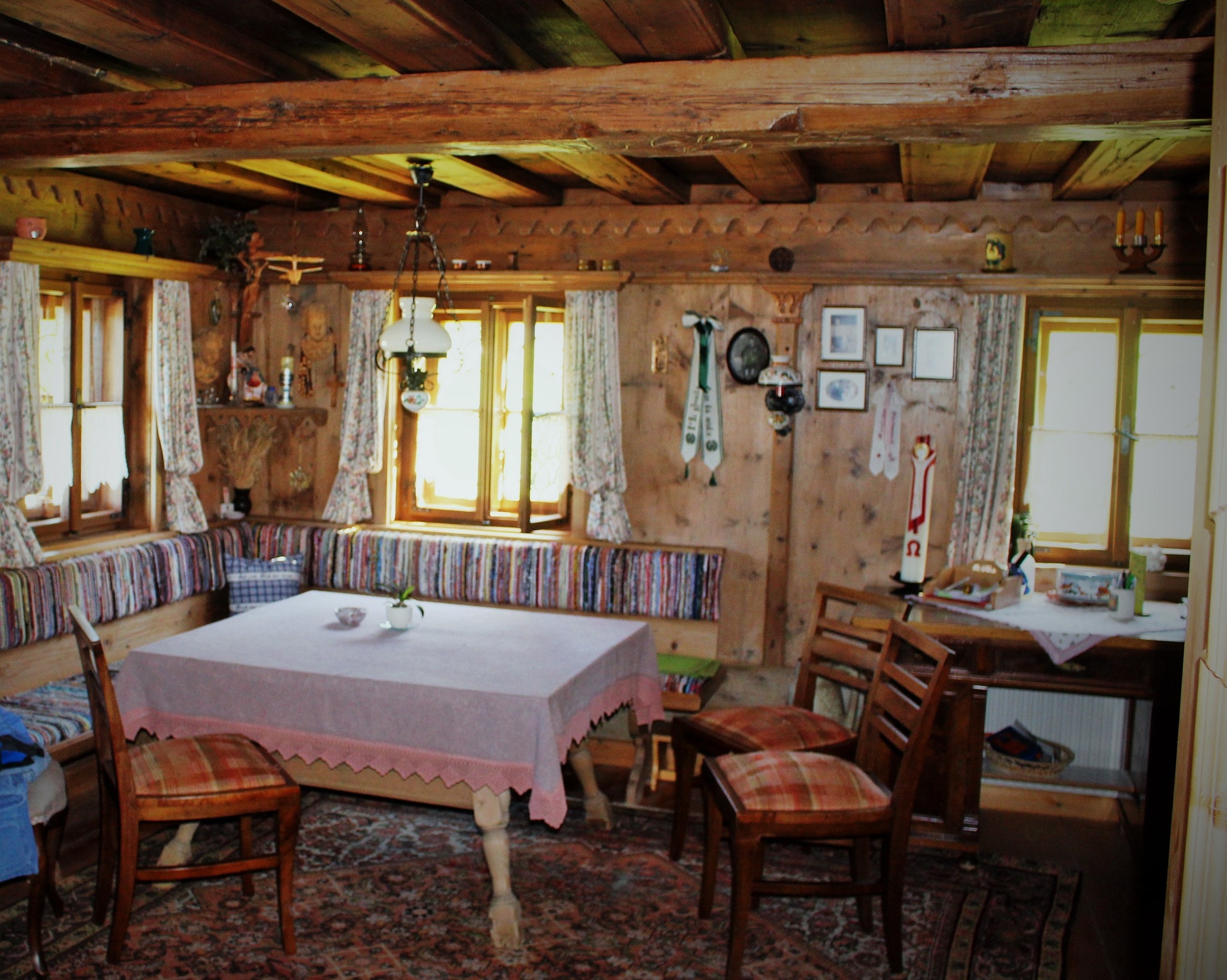 Alte Bauernstube mit Hergottswinkel - Enns