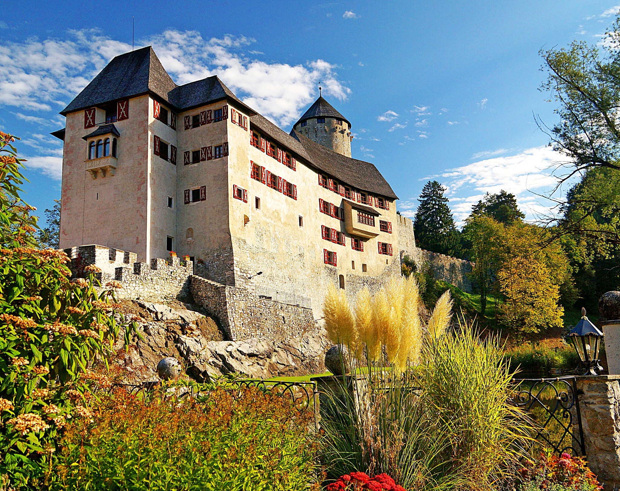 Der Schloßpark MATZEN ... im "Sommerkleid" - Kufstein
