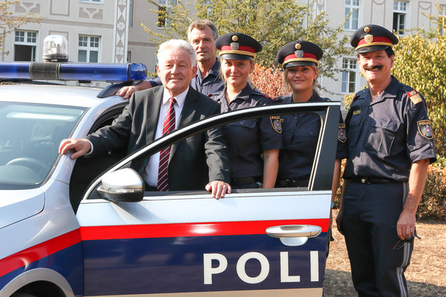 Hoher Besuch im Polizei-Bildungszentrum - Linz