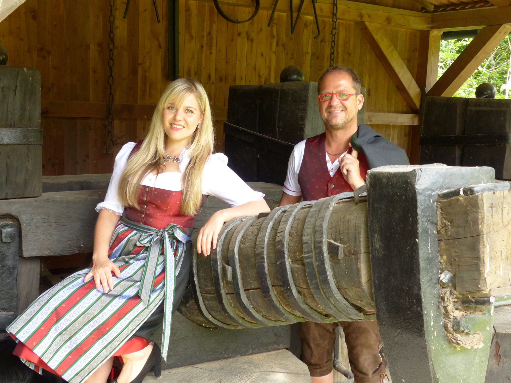 Kulinarische und modische Schmankerl bei Trachten Kalander - Graz-Umgebung