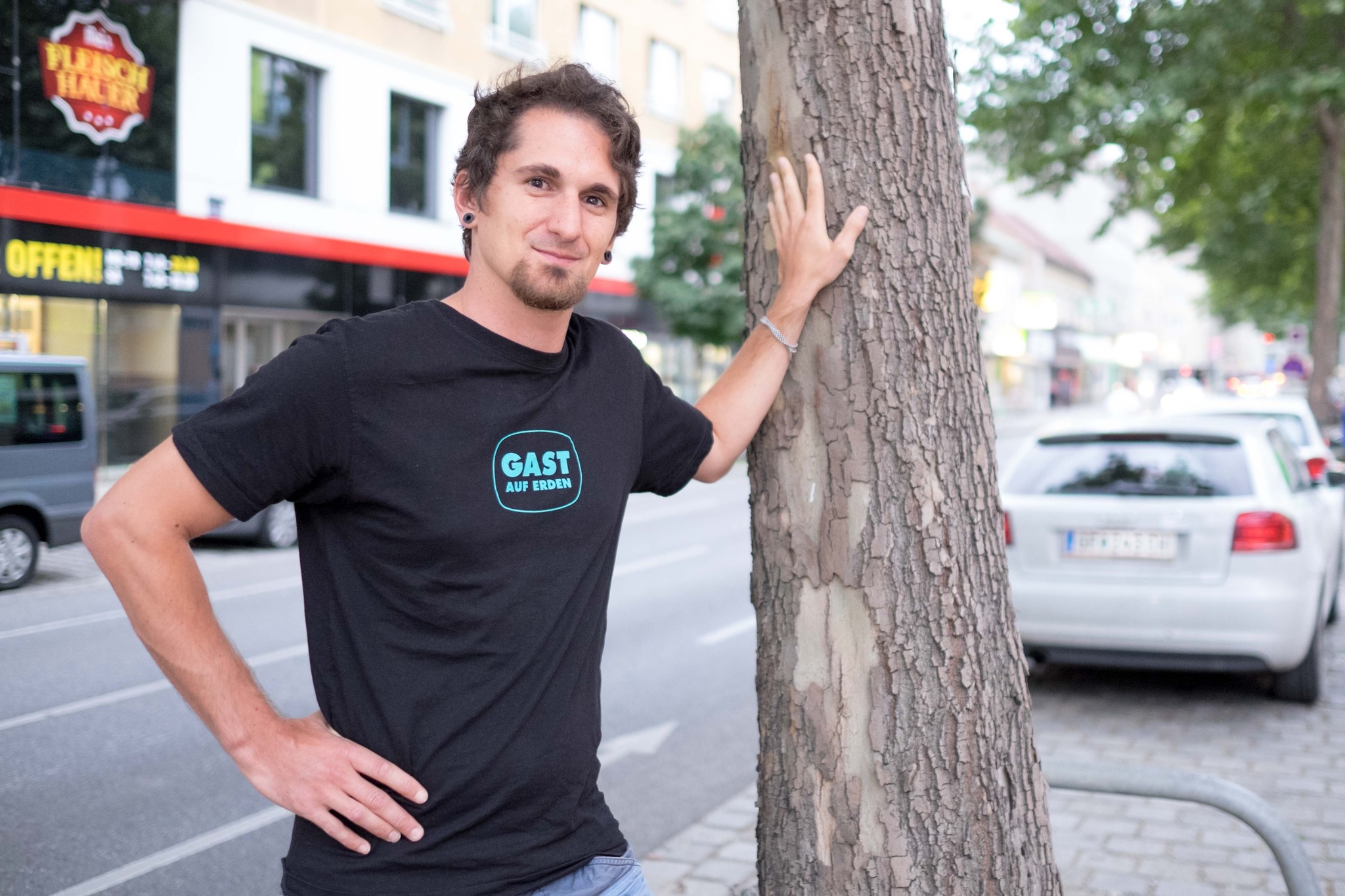 Peter Franz: "A neie Foab" für den Dialekt-Rock - Simmering