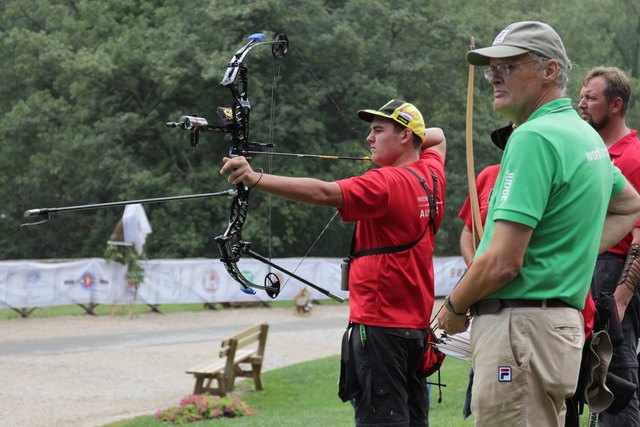 Nico Wiener ist Weltmeister im Bogenschießen - Oberwart