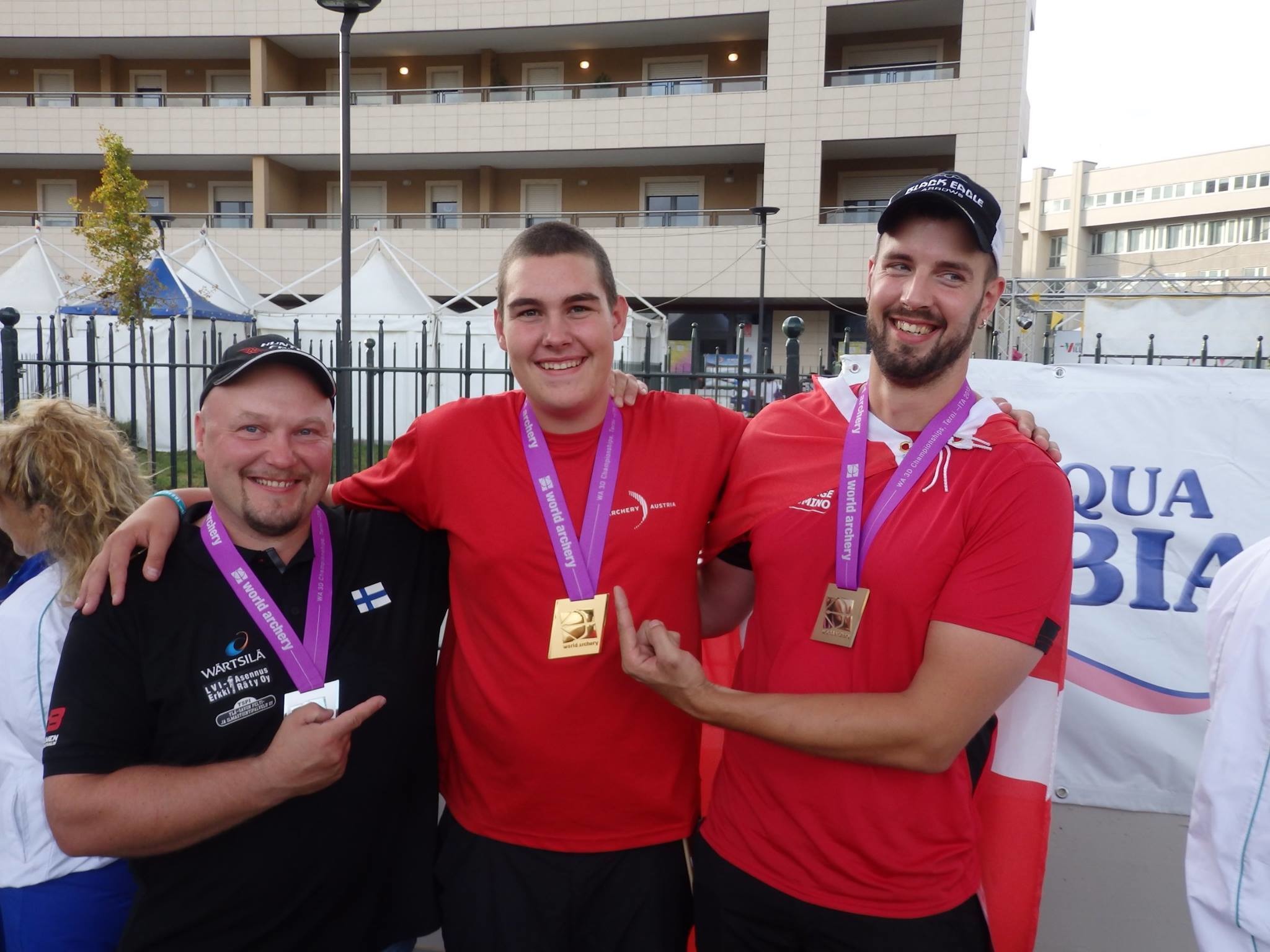 Nico Wiener ist Weltmeister im Bogenschießen - Oberwart