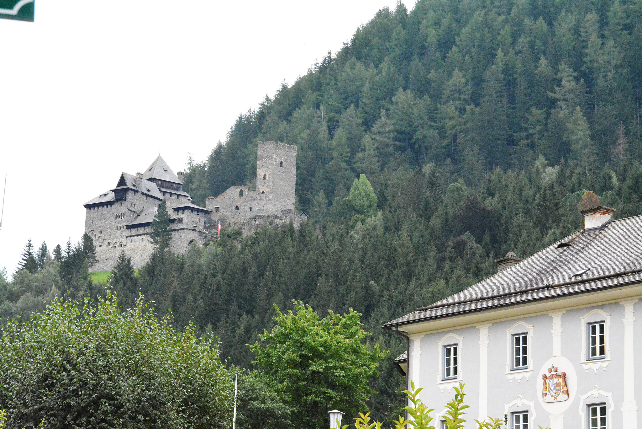 Die Burg Finstergrün – Wahrzeichen von Ramingstein - Lungau
