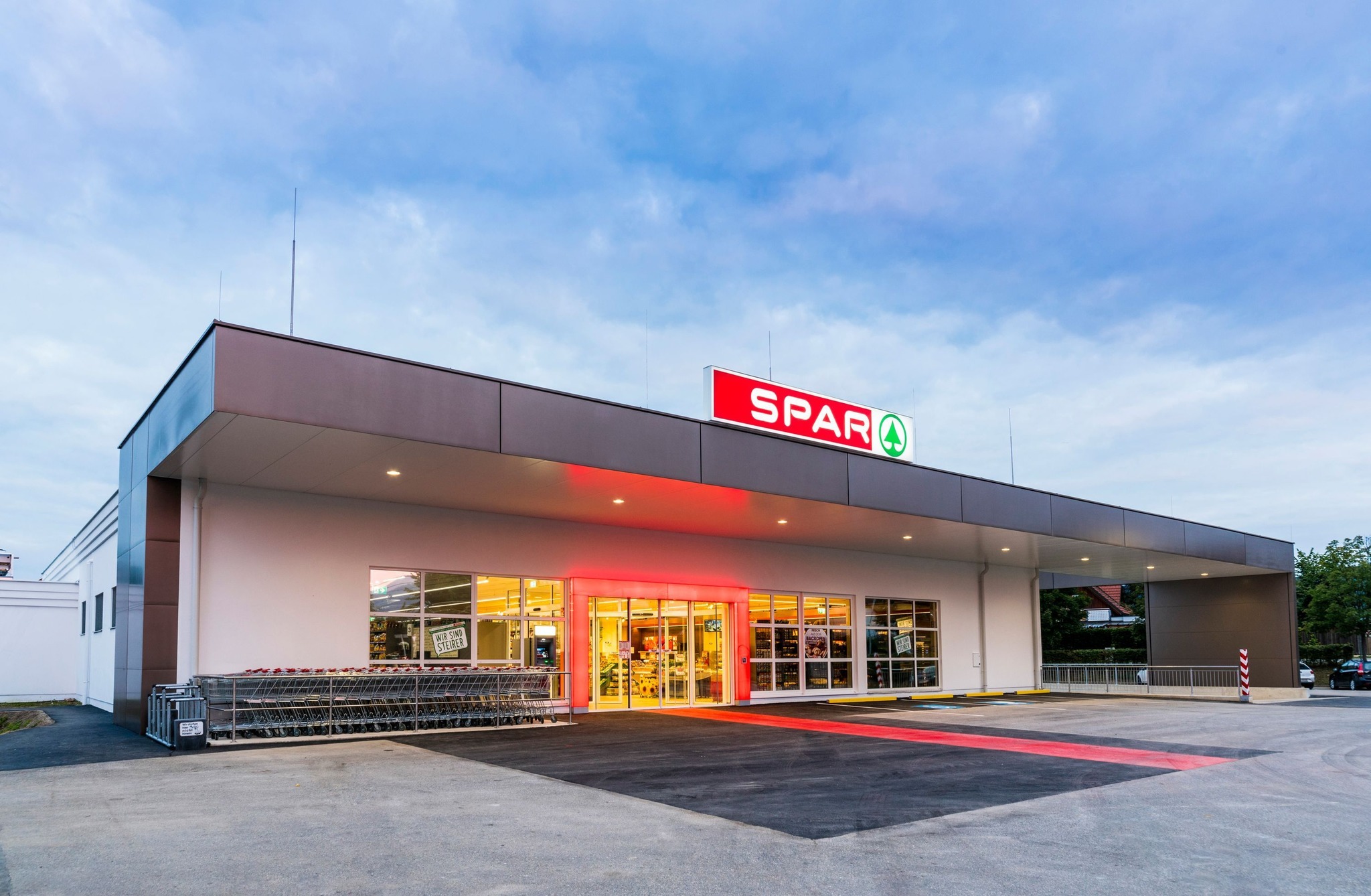 Moderner Umbau: Spar-Neueröffnung - Graz-Umgebung