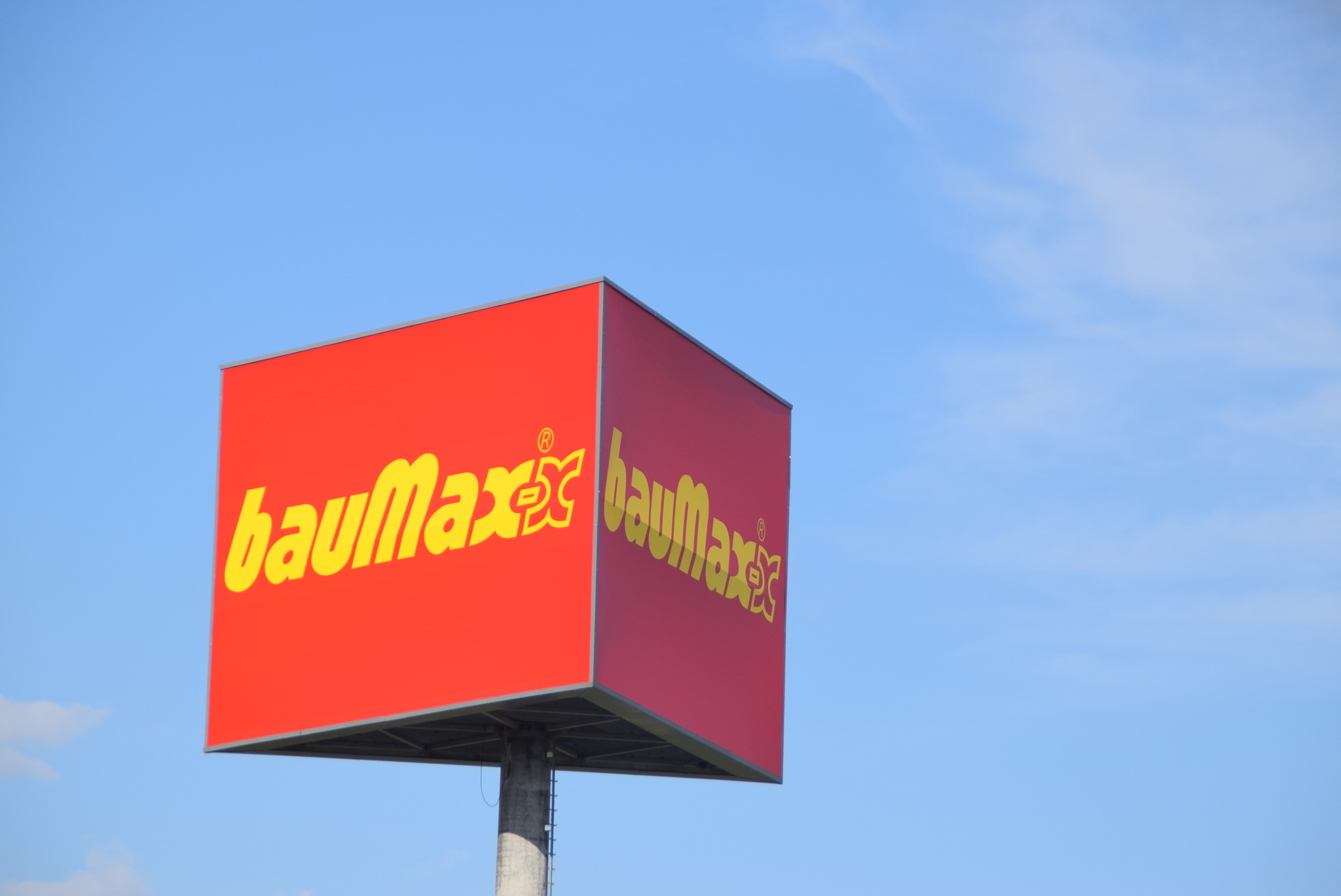 bauMax-Filialen Klosterneuburg und Tulln-Langenrohr werden zu OBI - Tulln