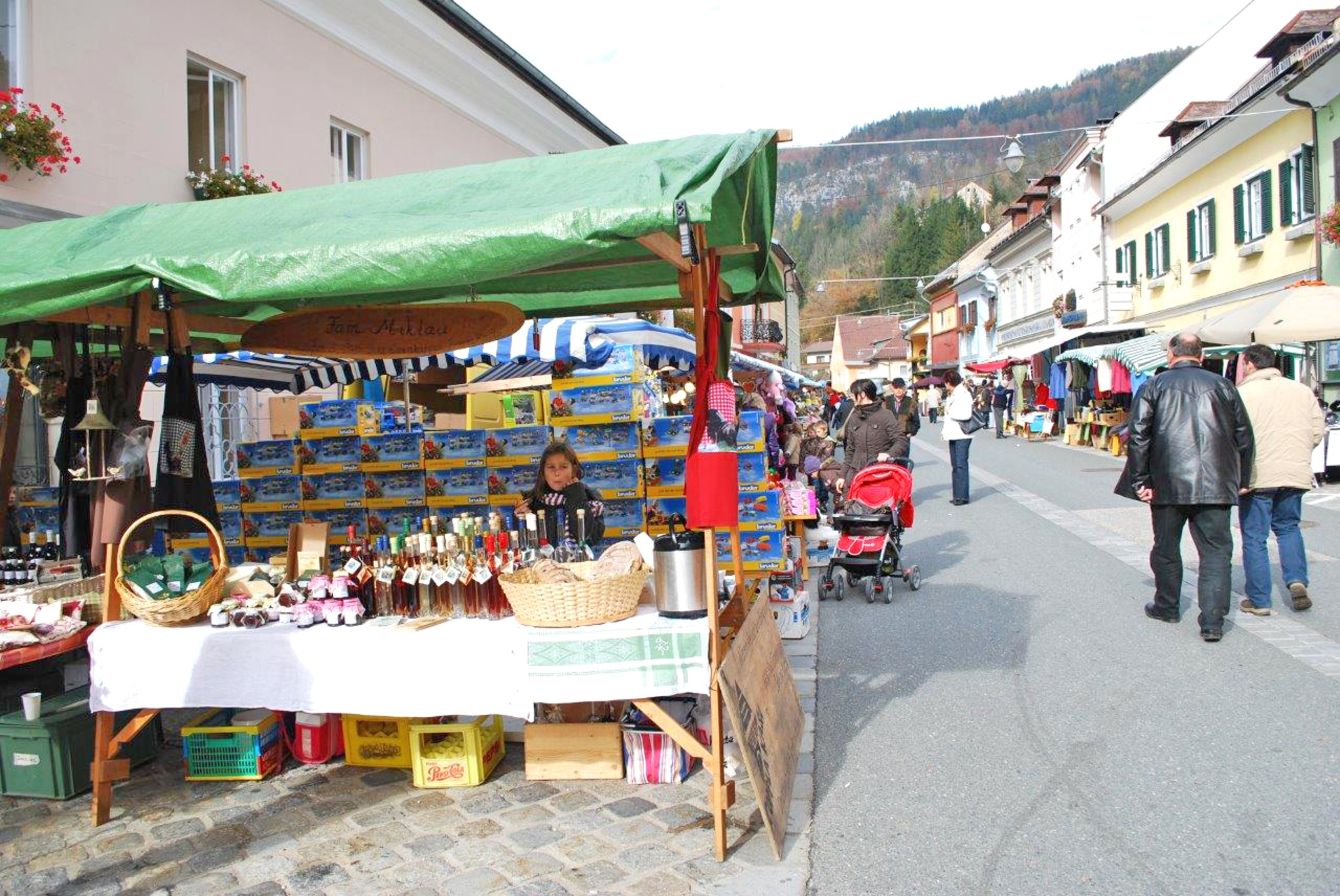 Der traditionelle Simon Markt - Völkermarkt