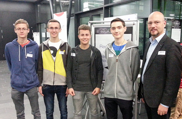 Schüler besuchen IT-Security-Fachtagung - Krems