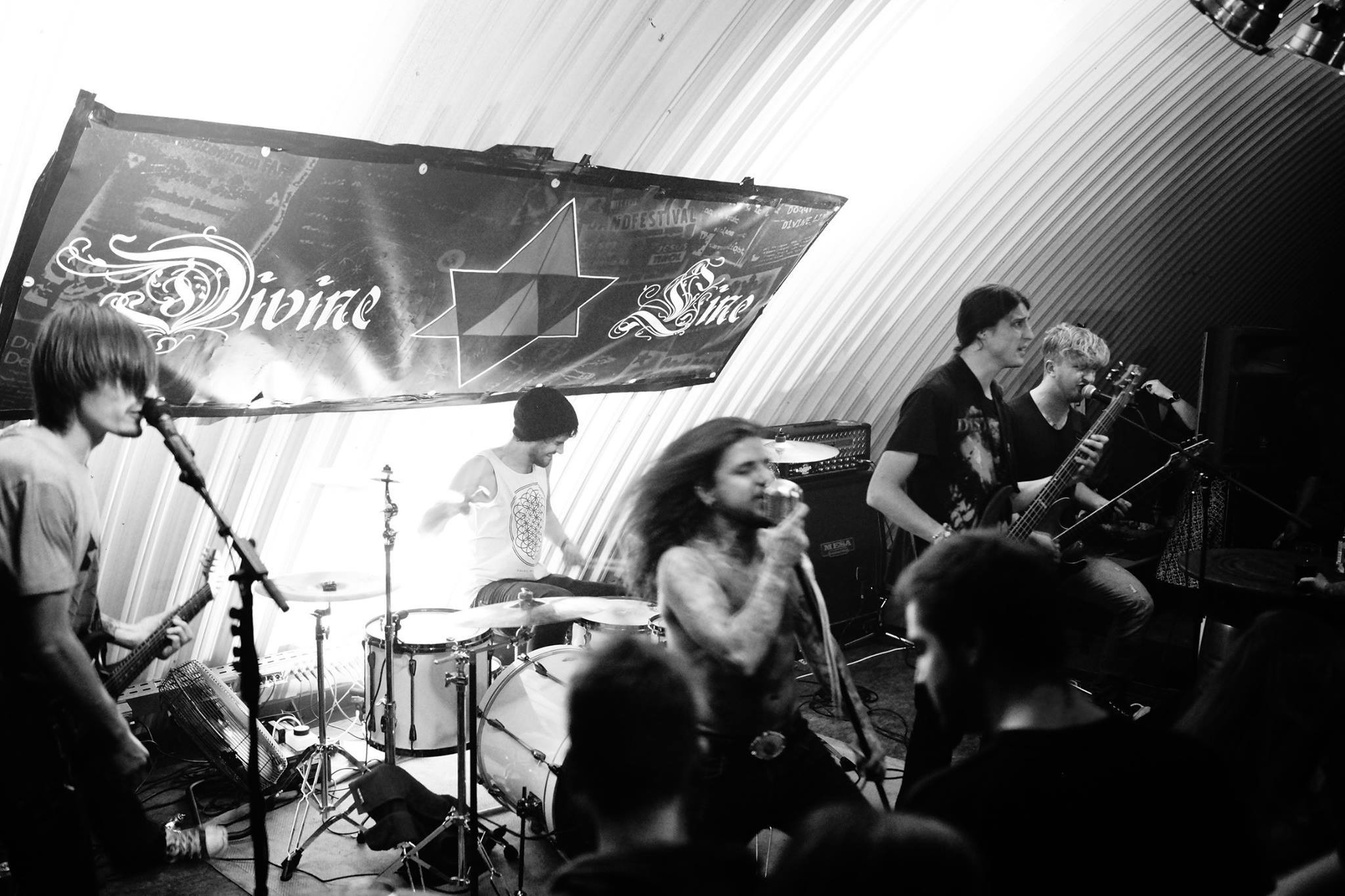 CD-Präsentation: Divine Line ließ es krachen - Imst