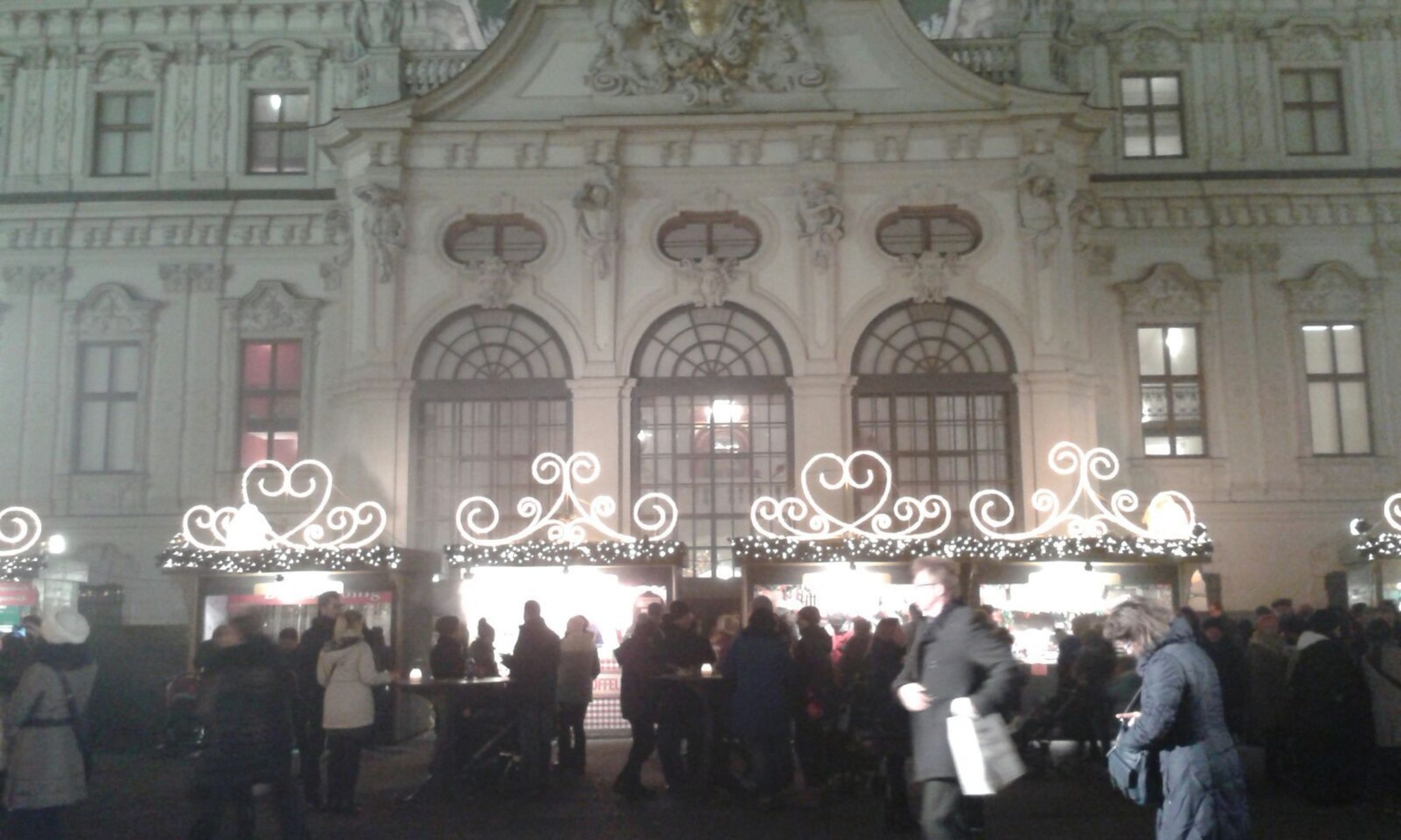 Wien Adventmarkt Belvedere - Baden