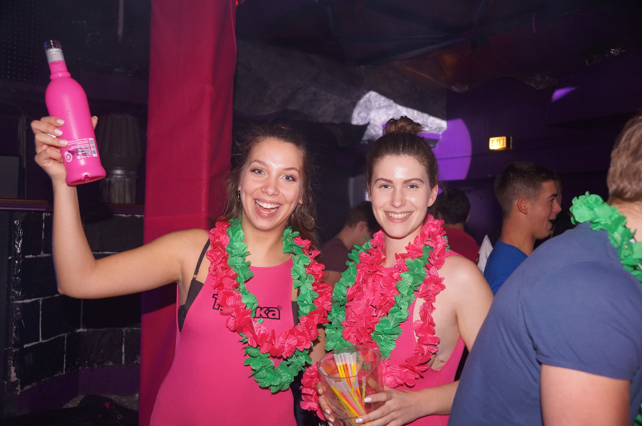 PINK SHOT PARTY EKZ Party Horn Horn