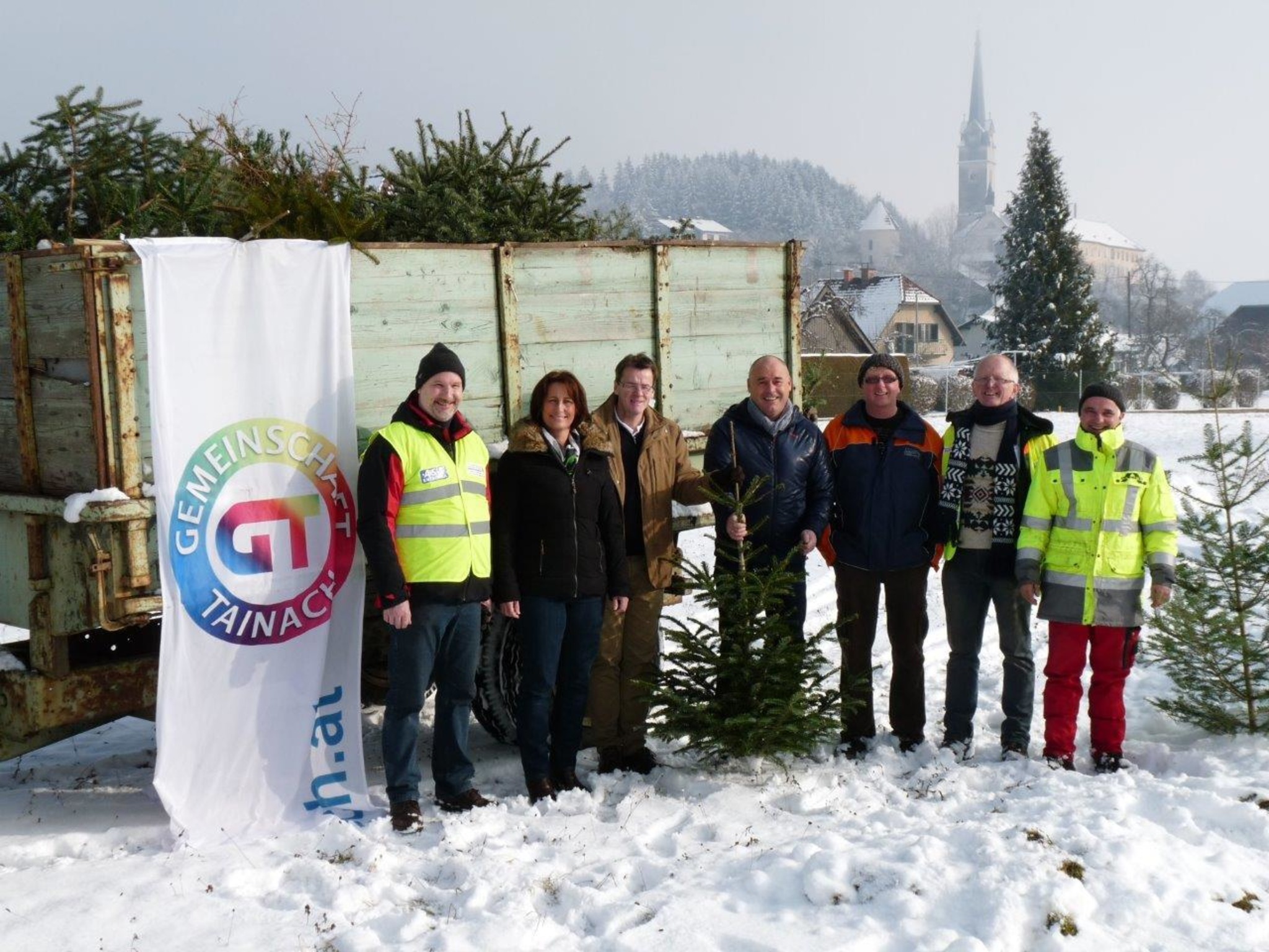 GEMEINSCHAFT TAINACH entsorgte Christbäume - Völkermarkt