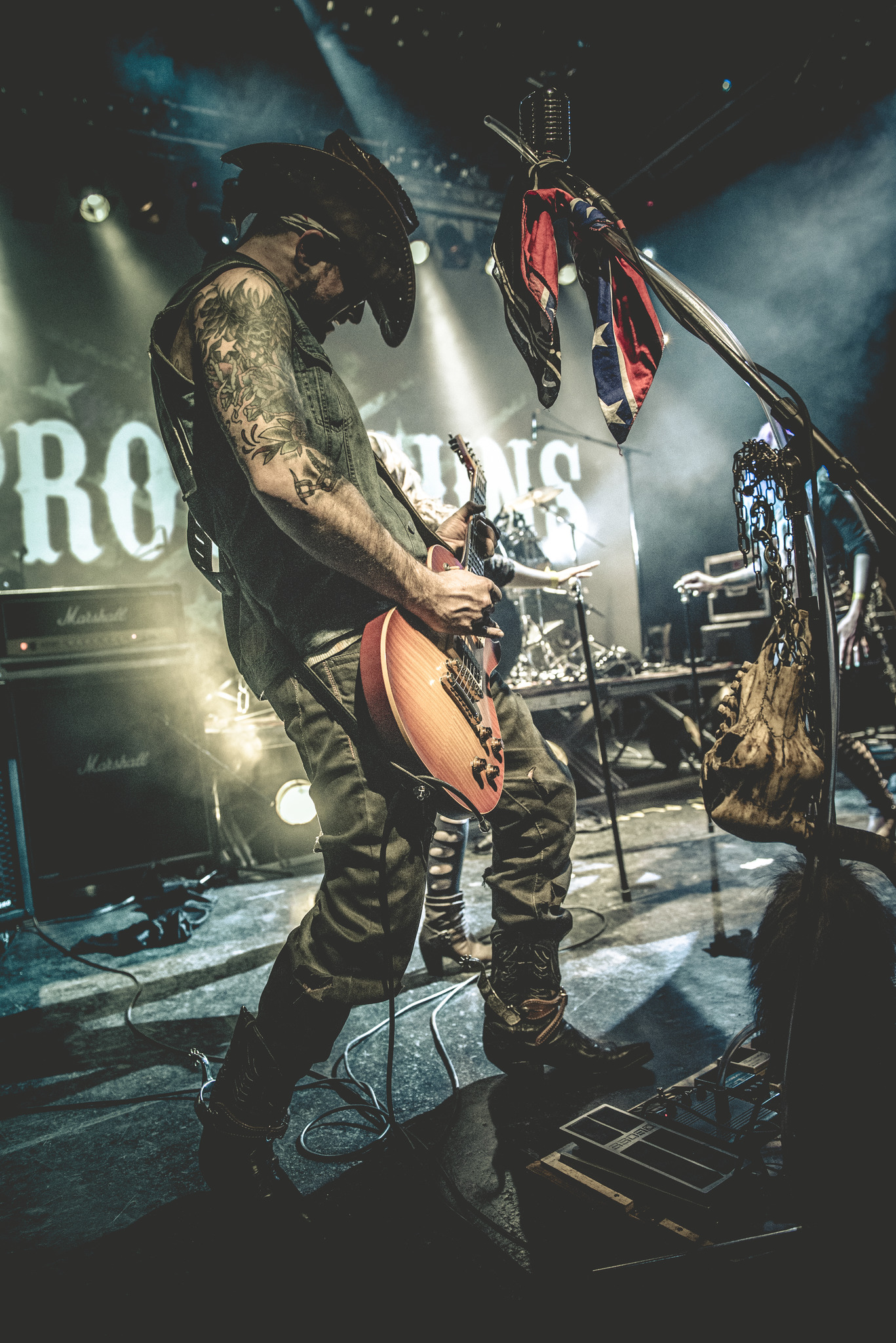 Für Fans der härteren Gangart: Neues Album der "Proll Guns" erscheint ...