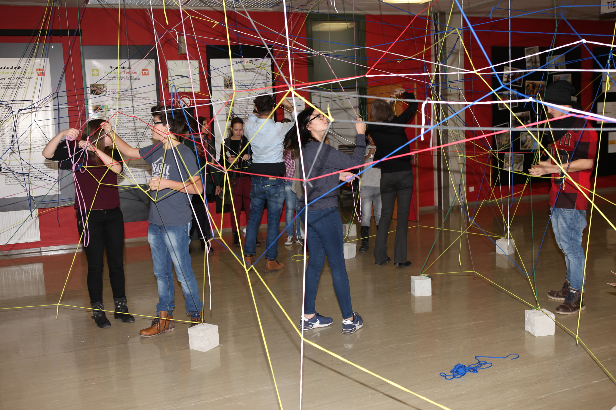 Die HTL Villach lud zum großen Turm-Wettbauen - Villach