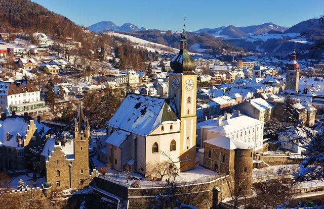 Winterliche Waidhofenansicht ohne Kubus - Waidhofen/Ybbstal